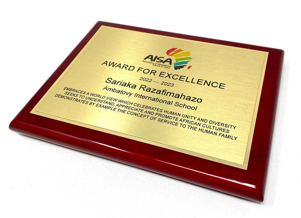 Name Tags, Recognition Awards, Personalized Gifts